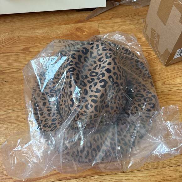 Unbranded | Accessories | Leopard Print Felt Wide Brim Fedora Hat ...